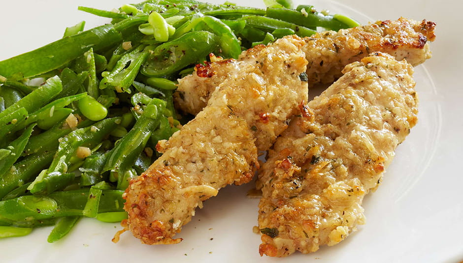 Baked Chicken Strips with Microwave Green Beans | Go Red for Women