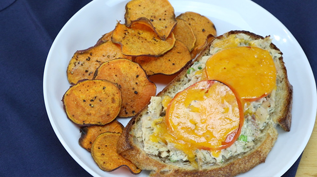Open-Face Tuna Melt with Oven-Baked Sweet Potato Chips | Go Red for Women