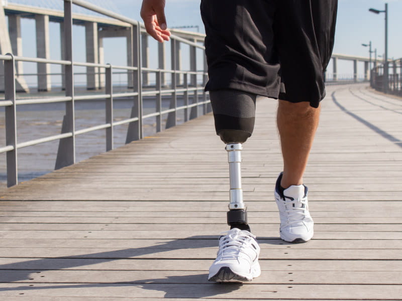 Middle-aged adults with blocked leg arteries may face high risk of ...