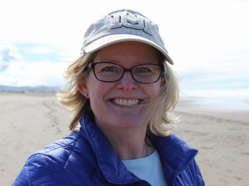 After stroke at 32, young mom's small town pitched in to help | Go Red ...